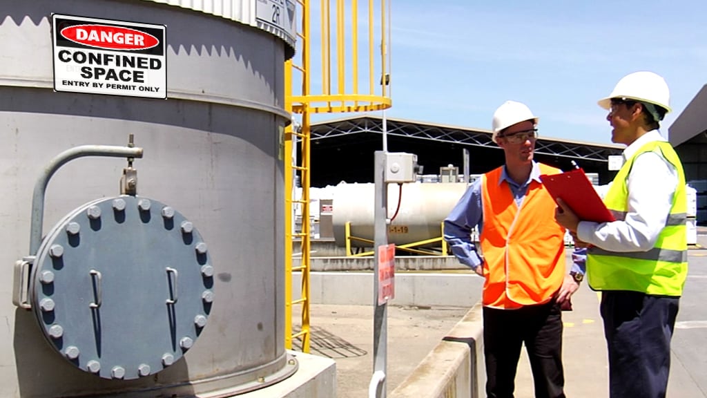 Confined Space Training Online - Safetyhub Confined Space Training Online - Safetyhub