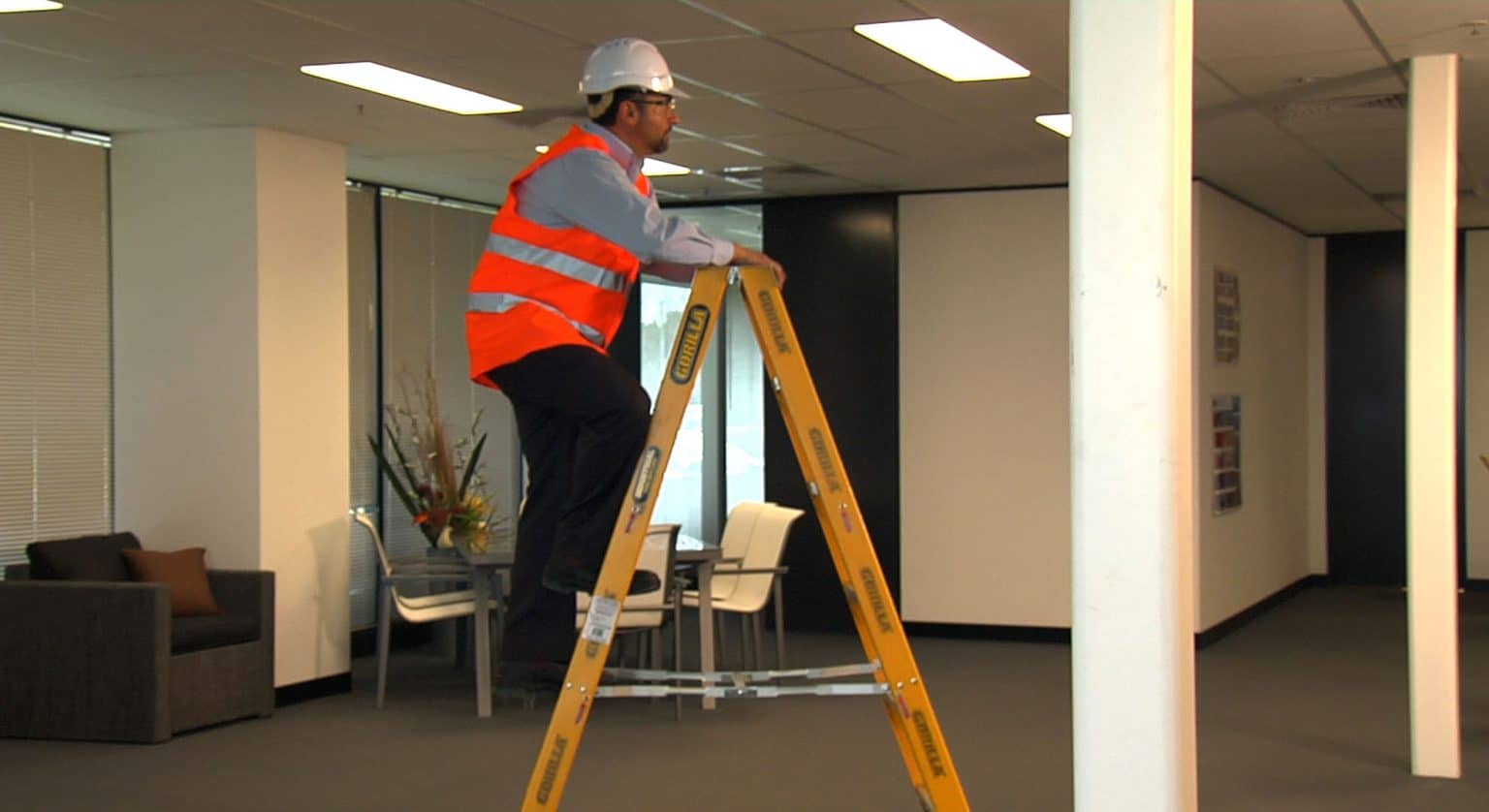 Ladder Safety Training Online - Video Course - Safetyhub